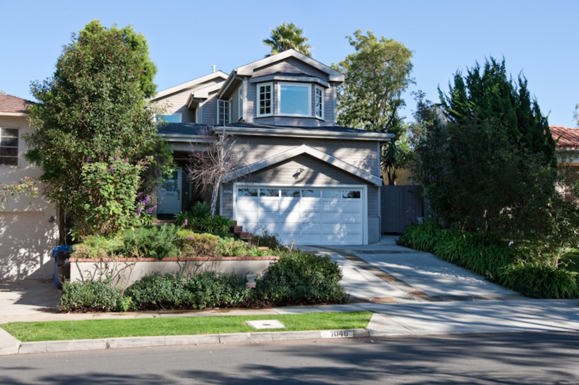 1046 Embury St Pacific Palisades, CA 90272 — James Respondek