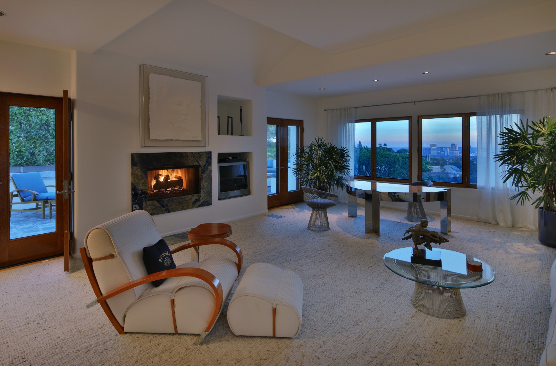 10690 Somma Way Los Angeles, CA 90077 — James Respondek