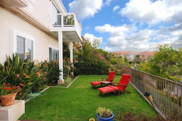 16788 Calle De Marisa Pacific Palisades, CA 90272 — James Respondek