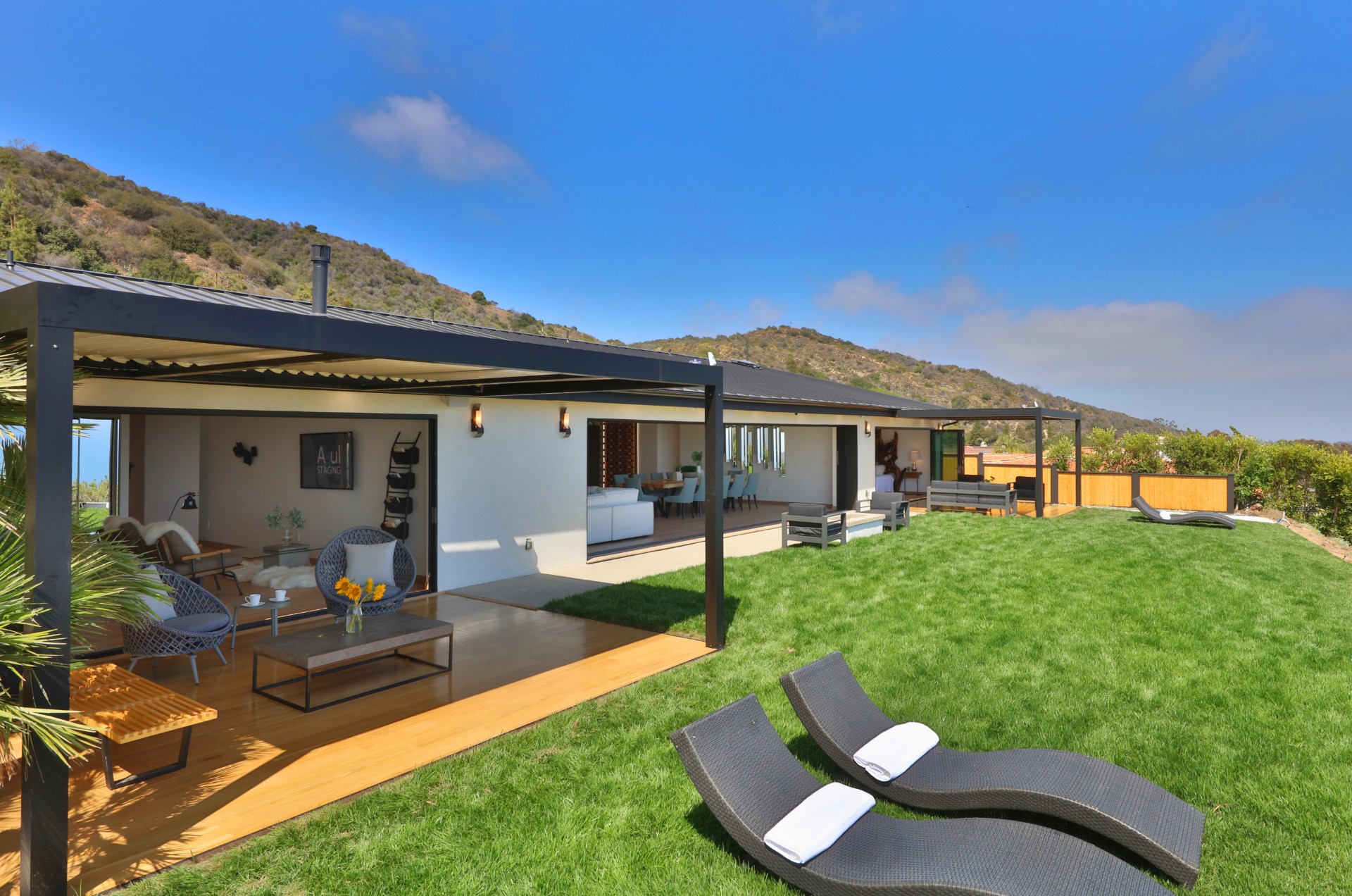 18038 Blue Sail Dr Pacific Palisades, CA 90272 — James Respondek