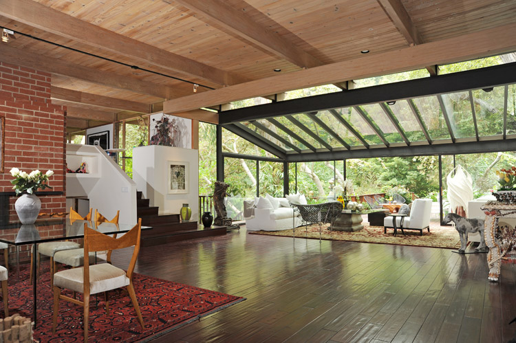 681 Brooktree Rd Santa Monica, CA 90402 — James Respondek