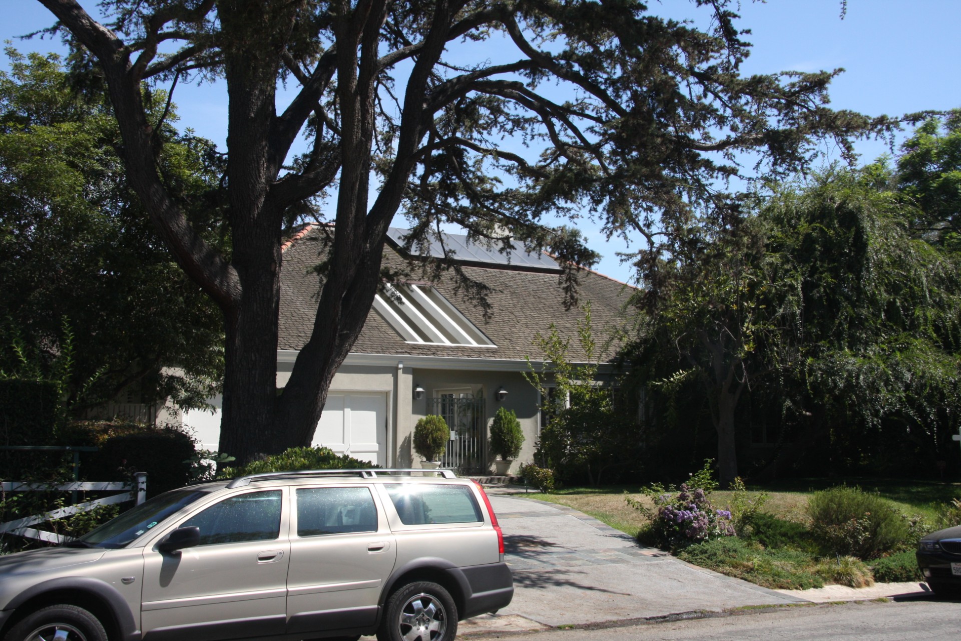 720 Amalfi Dr Pacific Palisades, CA 90272 — James Respondek