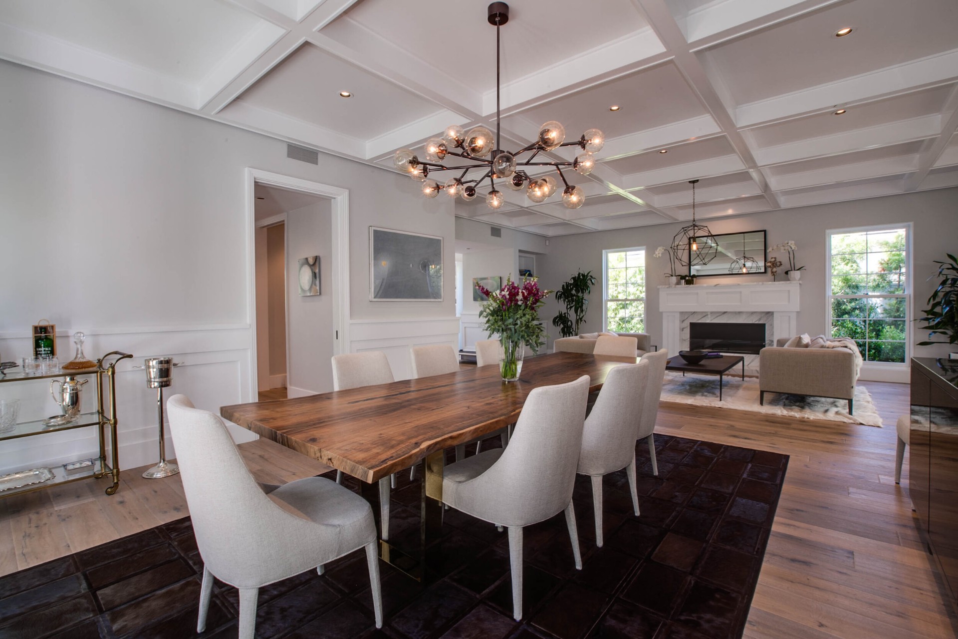 747 Via de la Paz — James Respondek