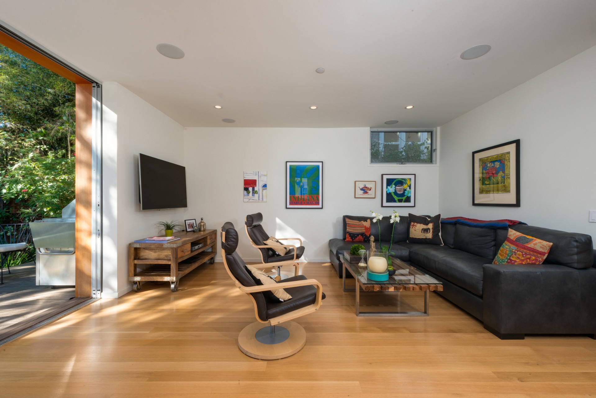 811 Hartzell St Pacific Palisades, CA 90272 — James Respondek