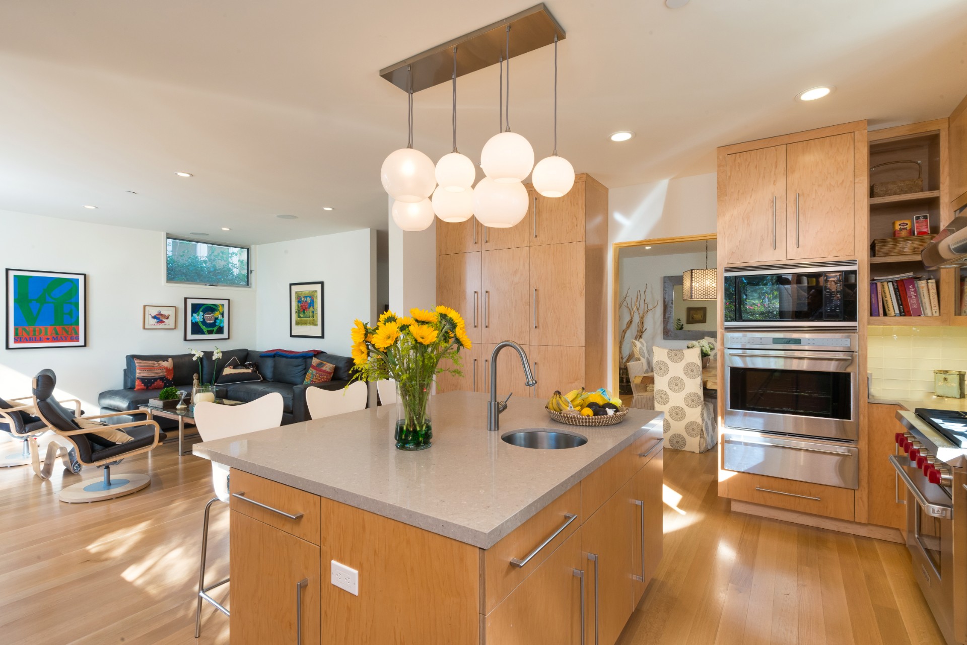 811 Hartzell St Pacific Palisades, CA 90272 — James Respondek