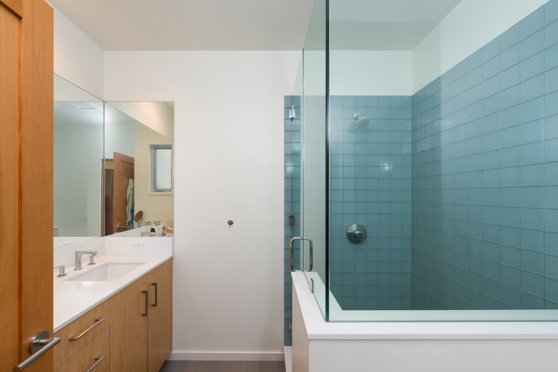 811 Hartzell St Pacific Palisades, CA 90272 — James Respondek